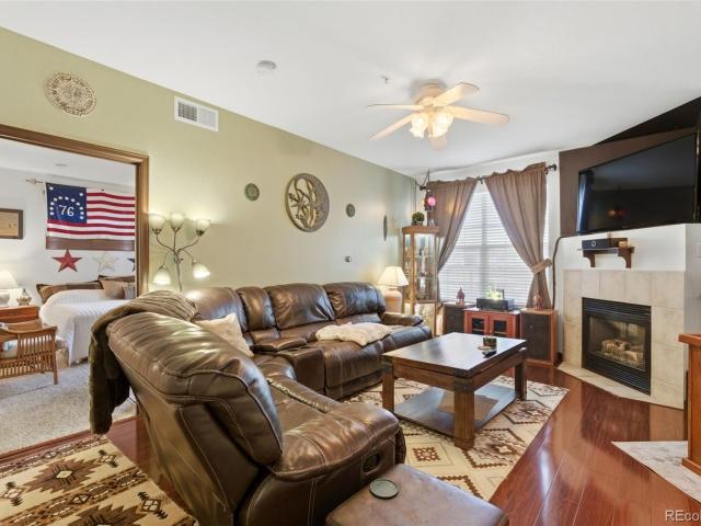 7440 S Blackhawk Street # 16 102