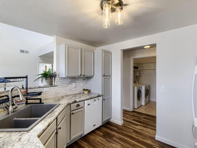 7440 S Blackhawk Street # 202