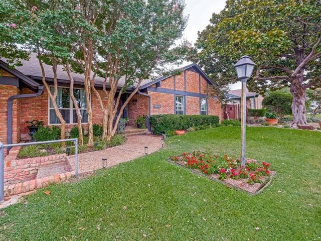 7440 Woodthrush Dr, Dallas, TX 75230