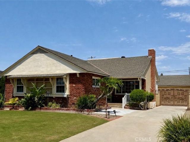 7441 Irwingrove Dr, Downey, CA 90241