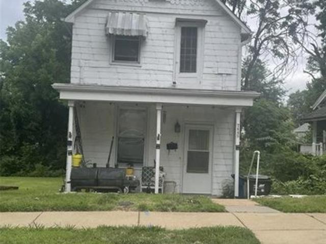 7443 Hoover Ave, Richmond Heights, MO 63117