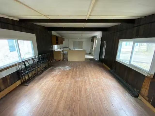 $744 2 Bedroom 1 Bathroom Apartment In Flint With Great Amen.