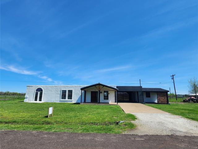 744 County Road 4711