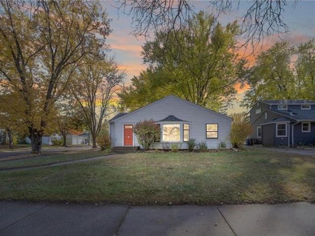 744 Arlington Ave W, Saint Paul, MN 55117