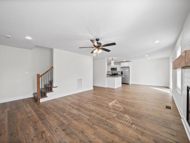 744 Banister Dr, Clarksville, TN 37042 | MLS #3160