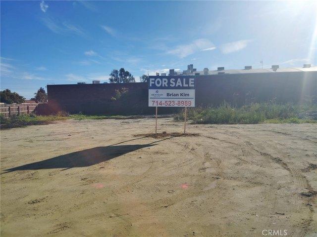 744 E Holt Blvd, Ontario, CA 91761
