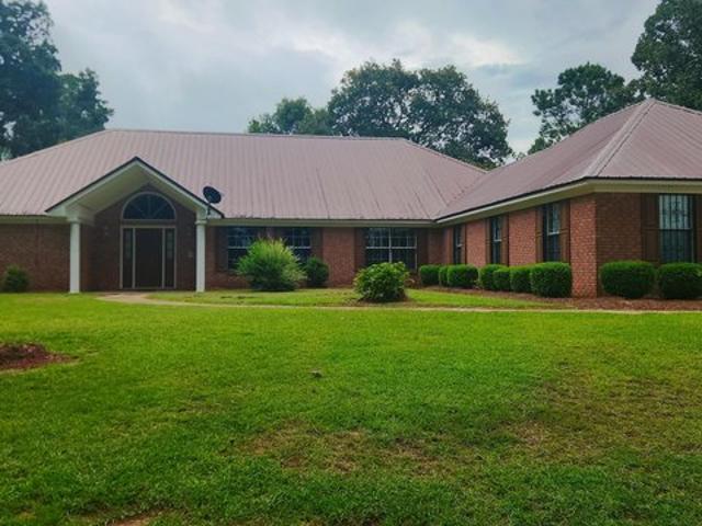 744 Fred Holdiness Rd, Noxapater, MS 39346