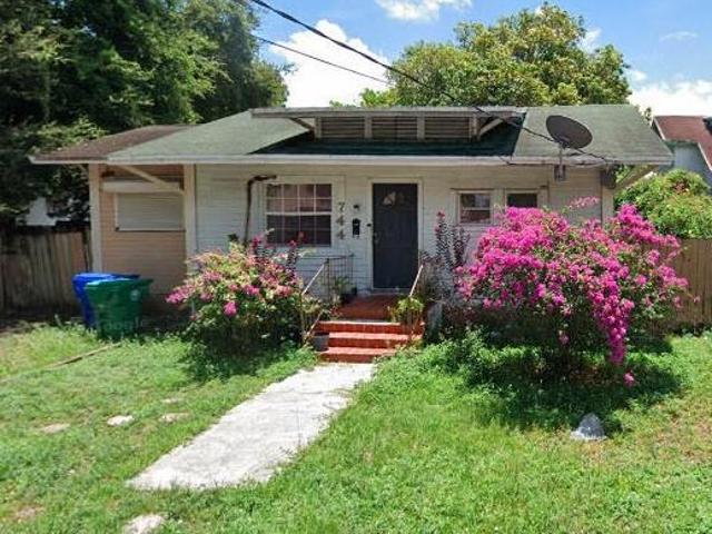 744 NE 86th St, Miami, FL 33138