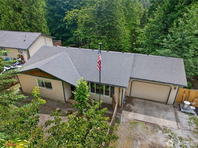 744 Sumerset Way, Sedro Woolley, WA 98284