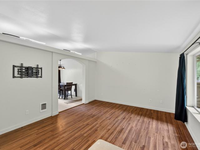 744 Summerset Way