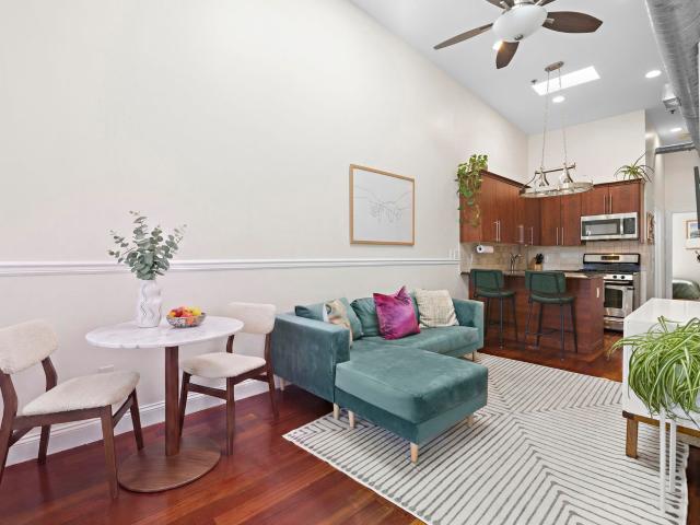 744 Park Ave # 5L