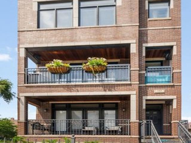 744 W Belmont Ave Apt 2F, Chicago, IL 60657