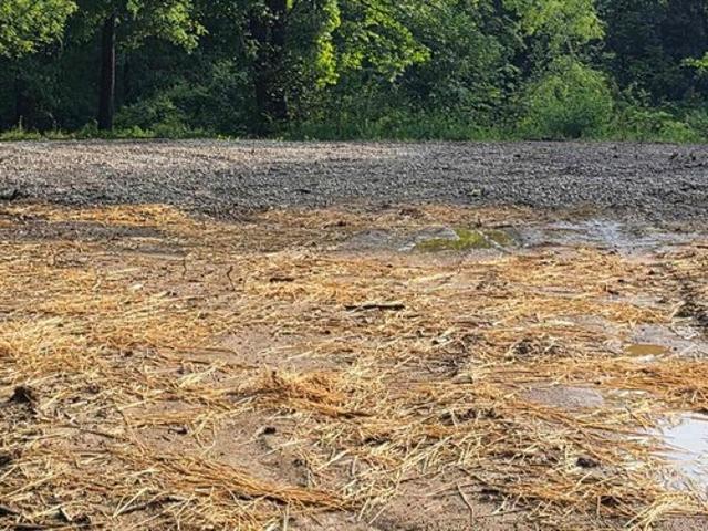 744 W Main St, Bruceville, IN 47516