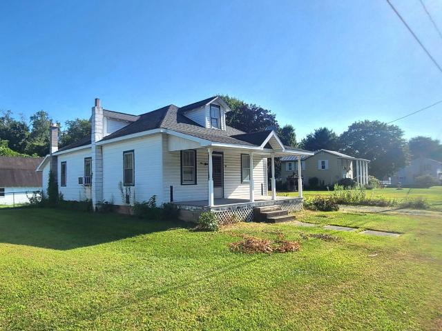 744 white deer pike