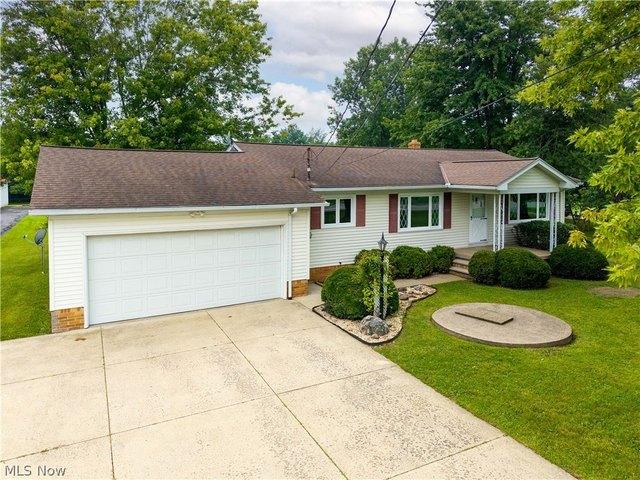 7454 Oberlin Rd, Elyria, OH 44035