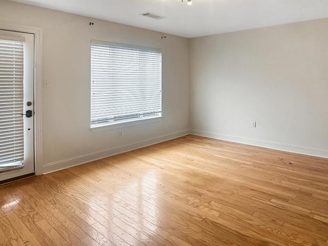 7455 germantown sq