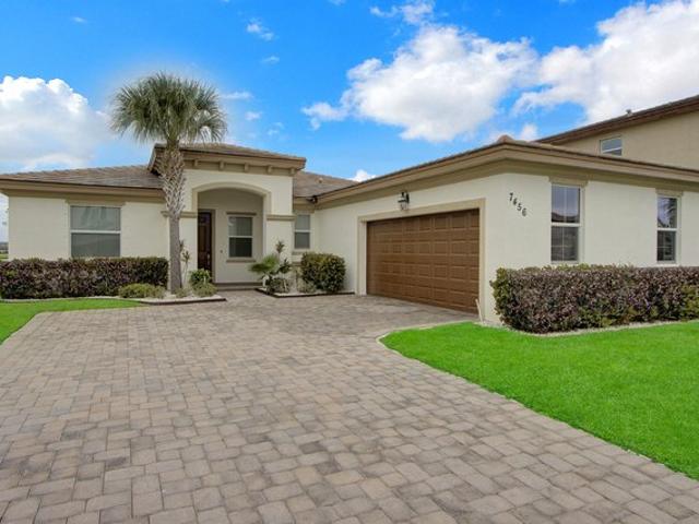 7456 NW Greenspring St, Port Saint Lucie, FL 34987