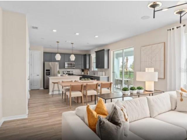 7456 Summer Ct, Sarasota, FL 34231 | MLS #TB8459 | Compass