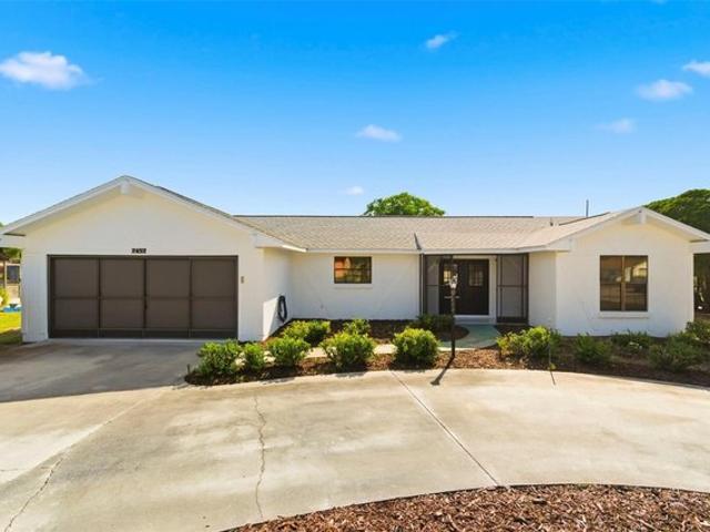 7457 Galloway Rd, Weeki Wachee, FL 34613