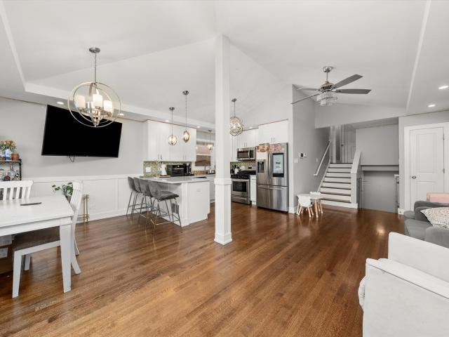 7457 W 64th Street
