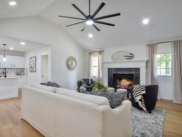 7458 Morris Lane