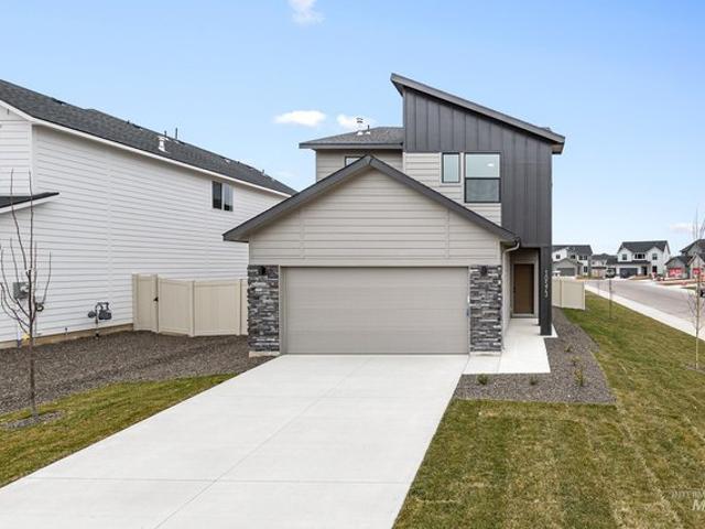 7458 W Trumbull Ct, Eagle, ID 83616