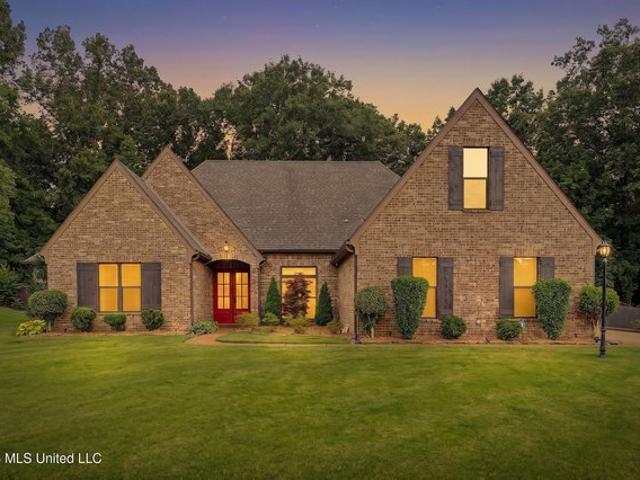 7459 Featherston Cv, Olive Branch, MS 38654