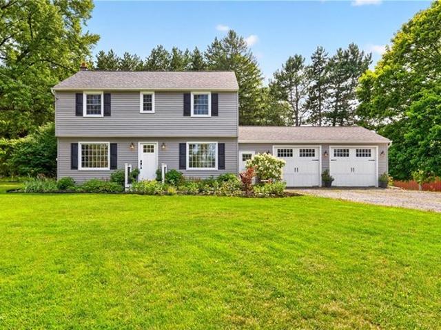 7459 Victor Mendon Rd, Victor, NY 14564