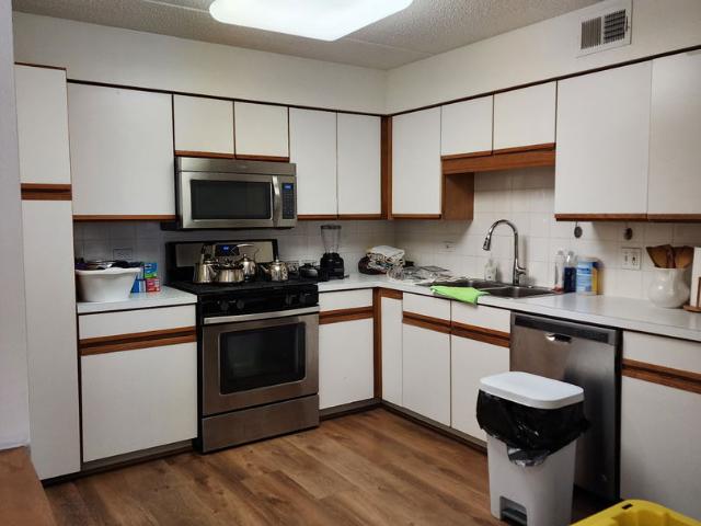 7450 N Waukegan Road # 404