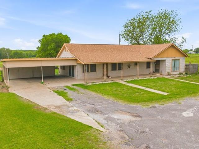 7450 E Highway 6 Unit 2, De Leon, TX 76444