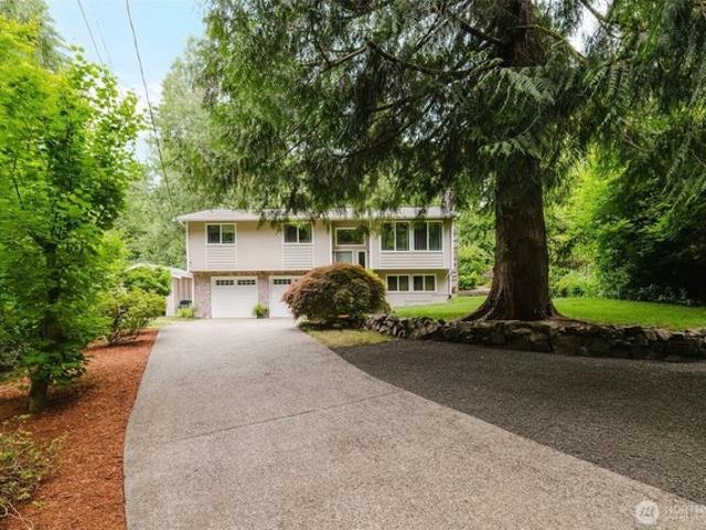 7450 Jason Ln SE, Port Orchard, WA 98367