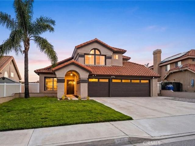 7450 Red Clover Way, Highland, CA 92346