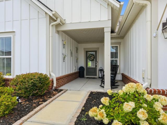 7450 Sarteano Dr