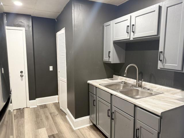 7450 South Maryland Avenue/824 E 75th St 3 Bedroom Apartment for Rent at 7450 South Maryland Avenue/824 E 75th St, Chicago, IL 60619 Chatham