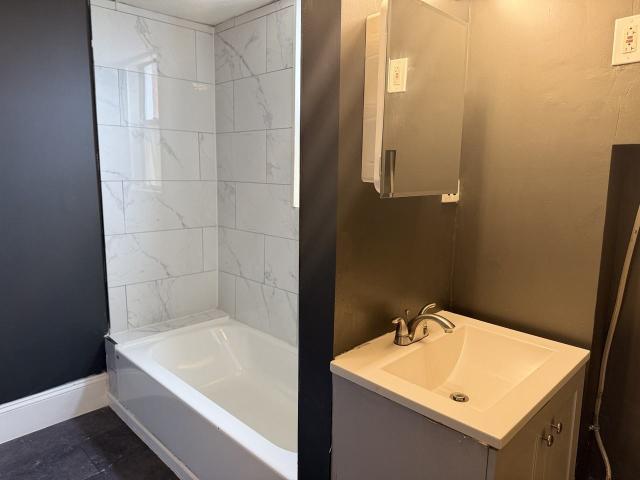 7450 South Maryland Avenue/824 E 75th St 3 Bedroom Apartment for Rent at 7450 South Maryland Avenue/824 E 75th St, Chicago, IL 60619 Chatham