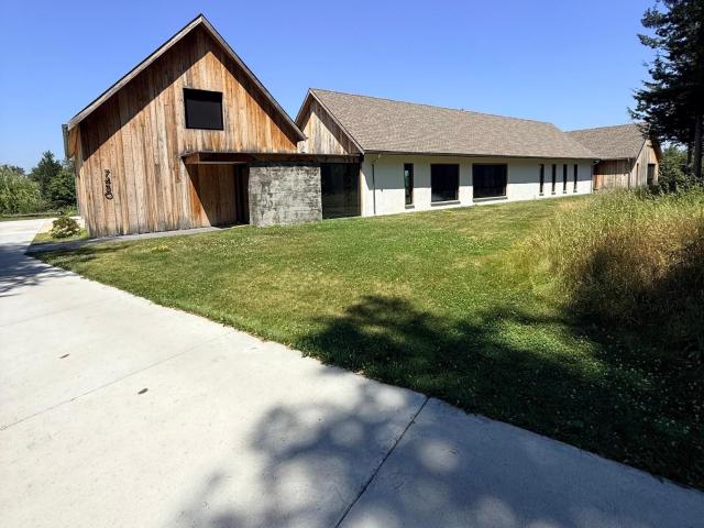 7450 Valley Creek Drive