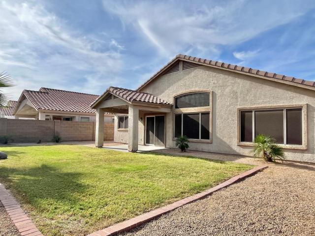 7451 W Potter Dr, Glendale, AZ 85308 | MLS #7012 | Compass