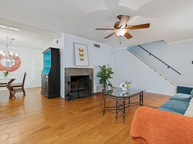 7452 E Northwest Hwy Unit 123, Dallas, TX 75231