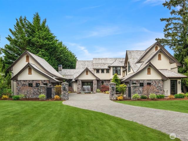 745 250th Ln NE, Sammamish, WA 98074 | MLS #2511 | Compass