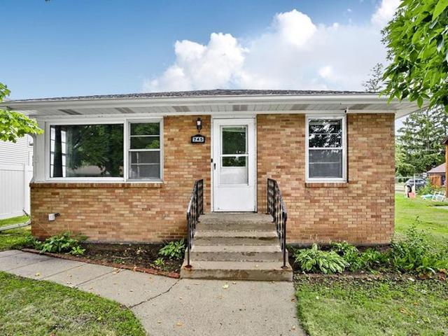 745 27th Ave N, Saint Cloud, MN 56303