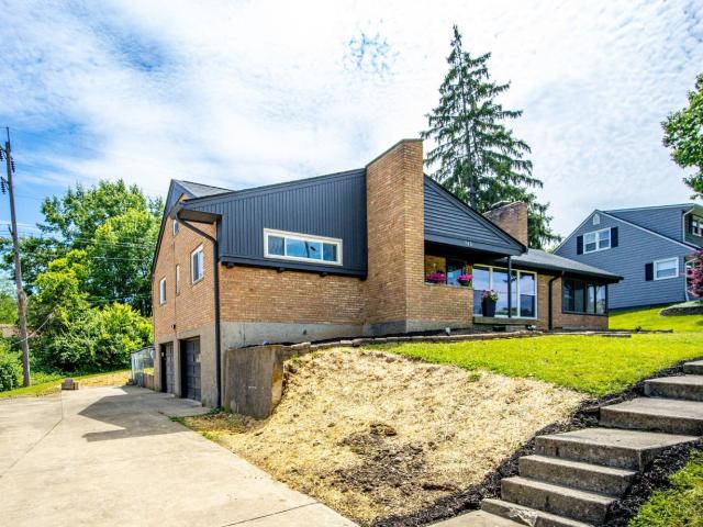 745 Columbia Road