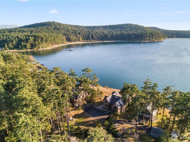 745 Cape Drive