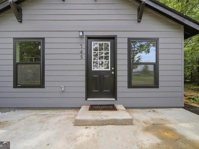 745 Burnett Ferry Road SW