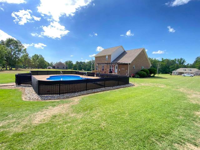 745 greenbriar ln