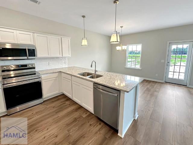 745 Doctor's Creek Road NE