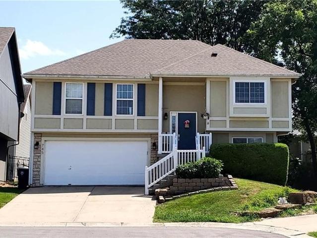 745 E 124th St, Kansas City, MO 64146