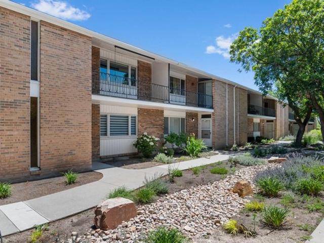 745 E Three Fountains Cir Unit 43, Salt Lake City, UT 84107
