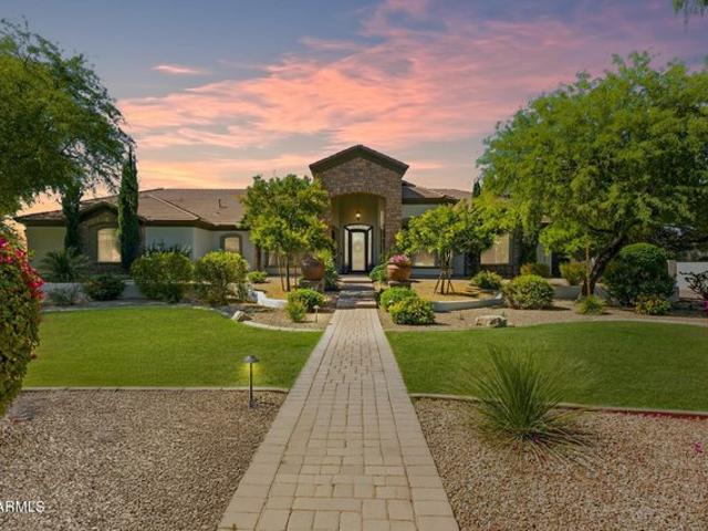 745 E John Henry Ln, Gilbert, AZ 85296