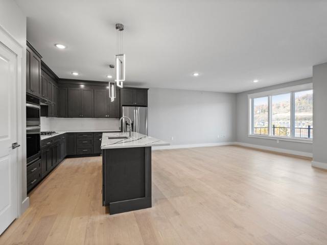 745 Manhattan Boulevard # 303