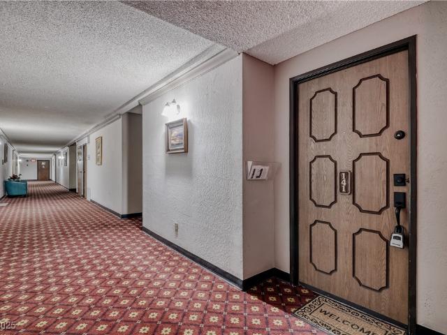745 N Royal Crest Cir, Unit 141, Las Vegas, NV 89169 | Compass